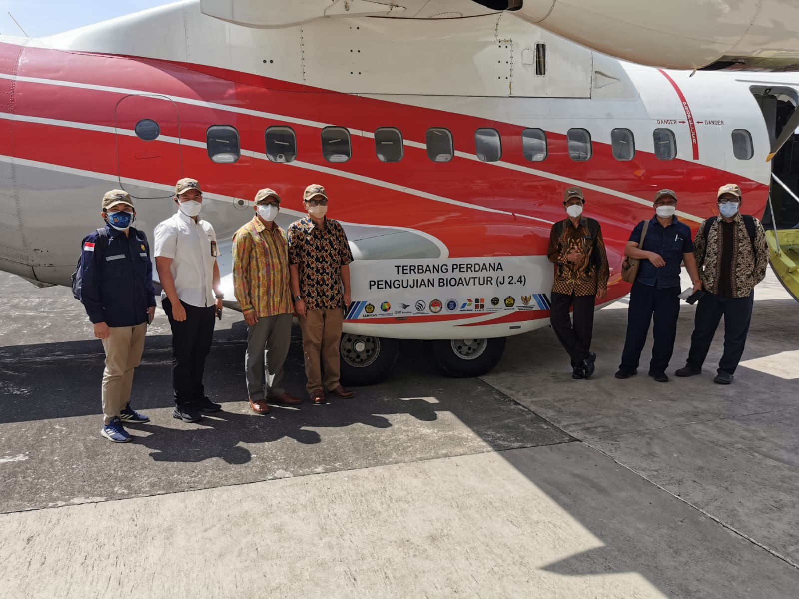 Pengujian Bioavtur Karya ITB dan Pertamina pada Pesawat CN235 ...