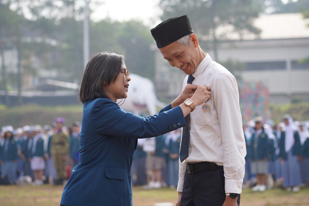Dosen dan Tendik FTMD ITB Terima Penghargaan di Hari Kemerdekaan ke-79 ...