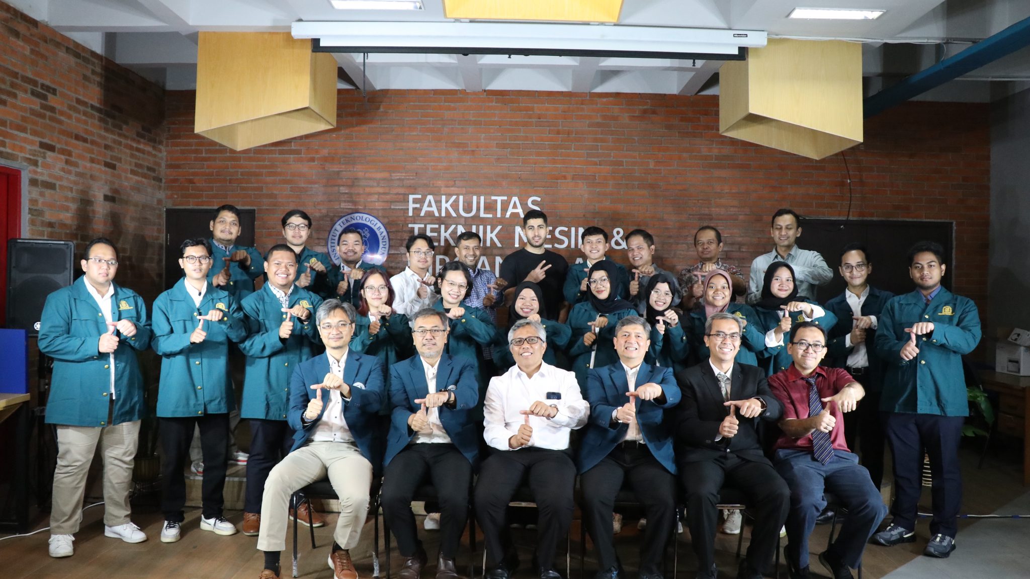 FTMD ITB Sambut Ratusan Mahasiswa Baru Tahun Akademik 2025/2026 - Fakultas Teknik Mesin dan ...